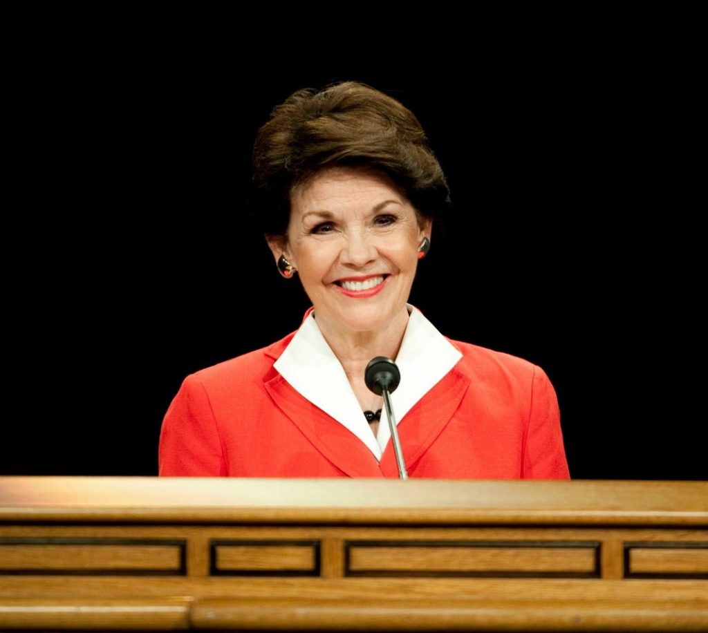 Primera cita del Pdte. Oaks y la hermana Kristen, a 2 años de la ...