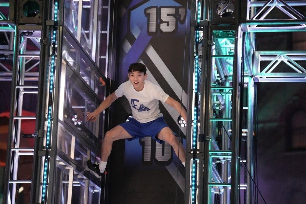 Joven Santo de los Últimos Días gana $5,000 en programa de TV y los usa ...