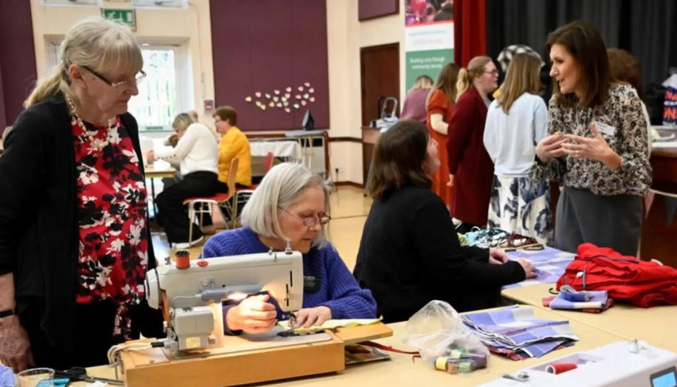Las hermanas Cordon, Craig y Craven se despiden de las Mujeres Jóvenes