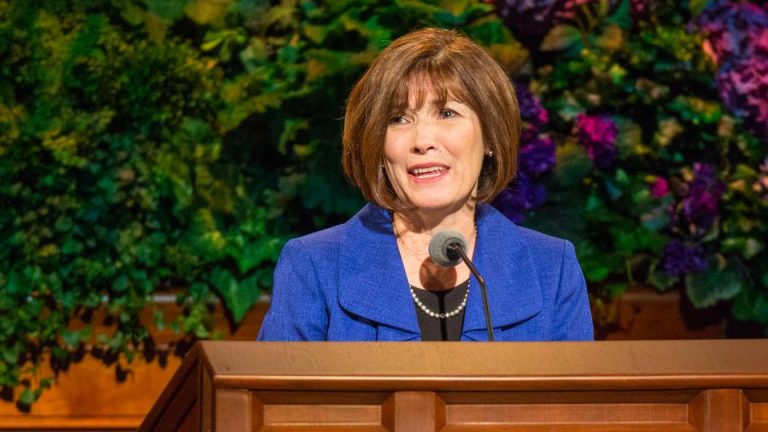 12 maneras de proteger a tu familia del veneno de la pornografía