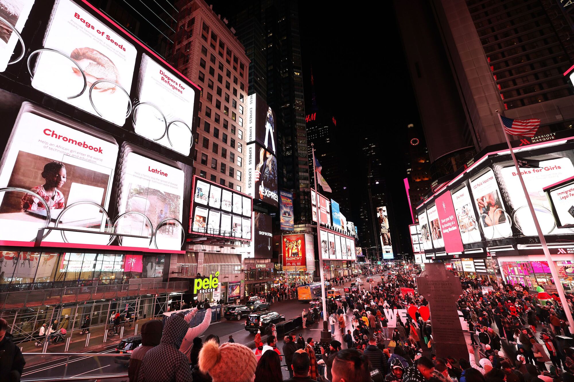 La Iglesia de Jesucristo lanza “Ilumina el Mundo” desde Times Square ...