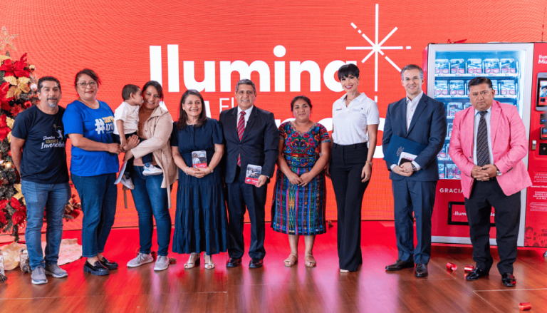 Ilumina el Mundo: Llegaron las Máquinas de Donación a Guatemala